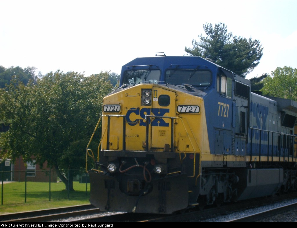 CSXT 7727 Cab Shot